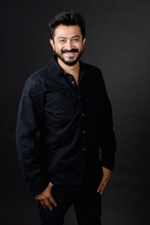 NUEVO VIDEOBOOK HUGO GUZMAN - Arana Arts Agency